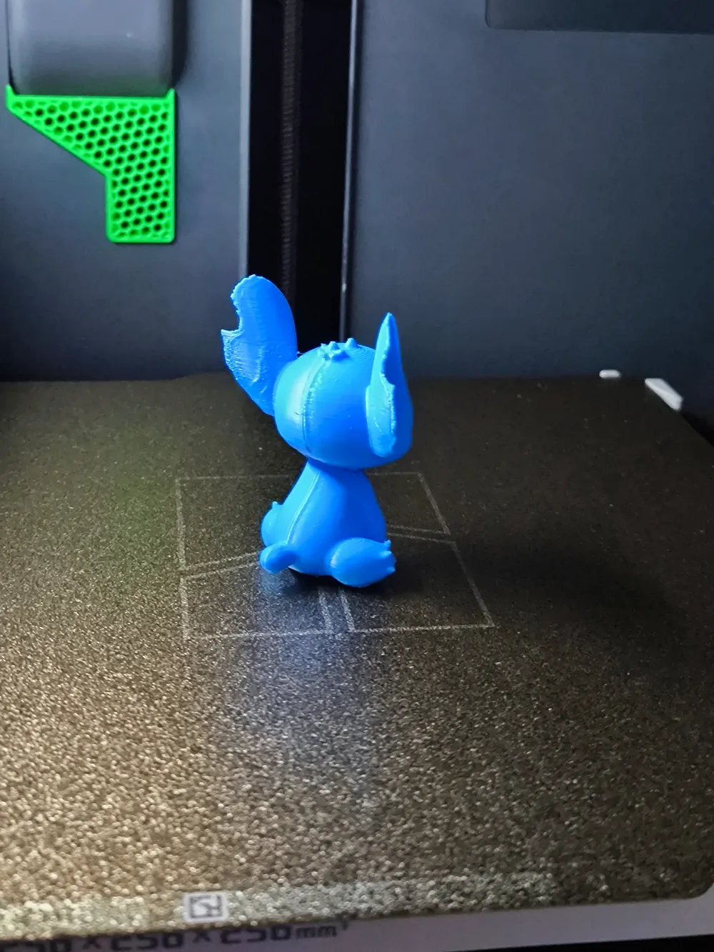 Figura de Stitch por Getprinted3D MakerWorld: Descarga Modelos 3D Gratuitos