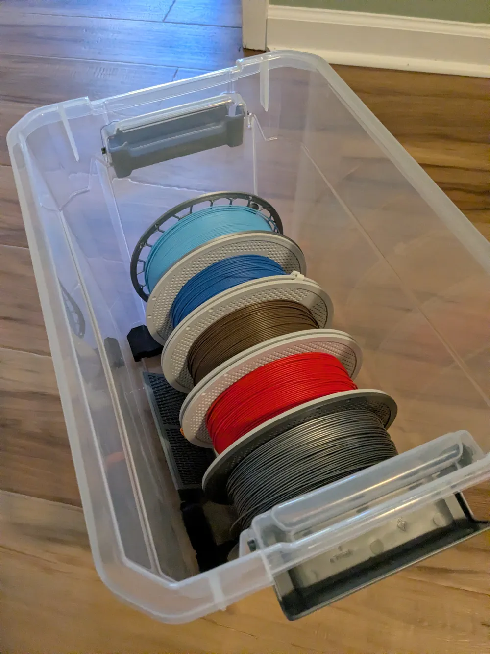 Custom Spool Storage (5-7 Spools) - Free 3D Print Model - MakerWorld