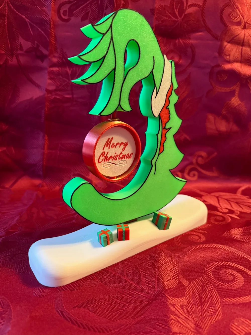 Grinch Hand Tree - Free 3D Print Model - MakerWorld