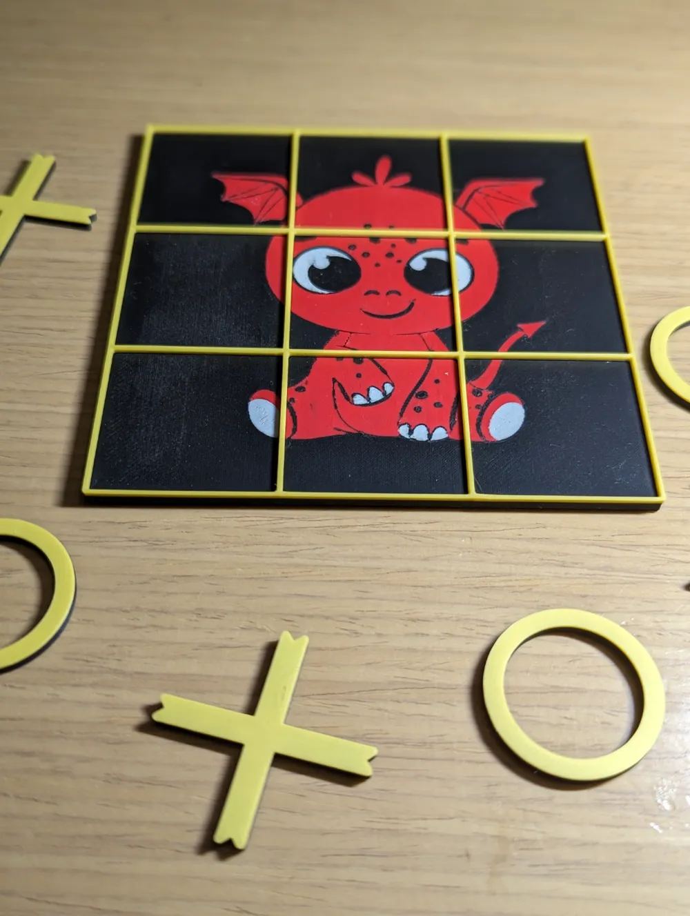 Dragon tic tac toe by RobertotE- - MakerWorld
