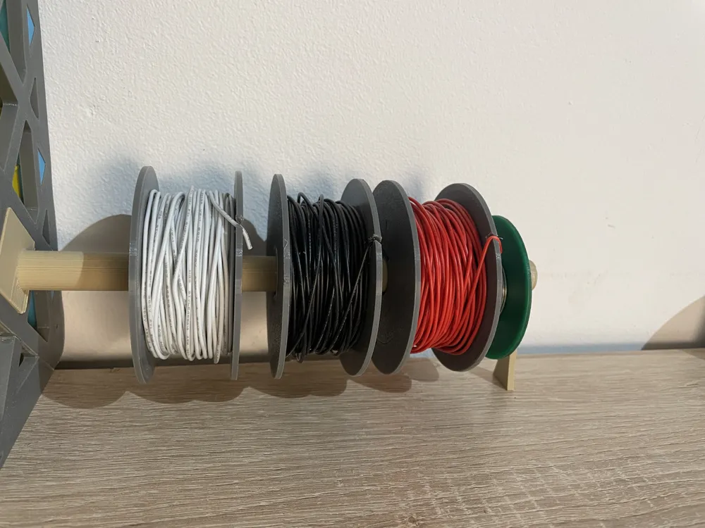 cable reel by Flötenheini MakerWorld: Download Free 3D Models