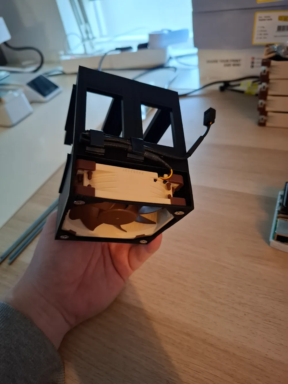 Raspberry PI 5 Rack with 80mm fans by TechMinerLab MakerWorld: Download ...