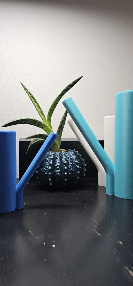 Moderne Design-Gießkanne von 3dEvoLab MakerWorld: Kostenlose 3D-Modelle herunterladen