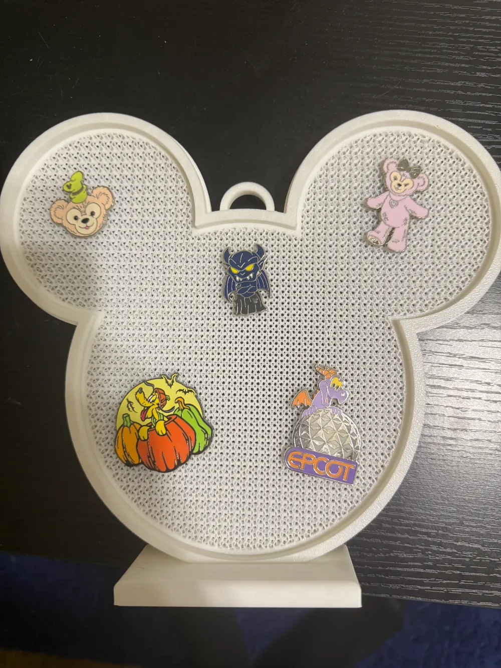 Mickey Pin Board - Free 3D Print Model - MakerWorld