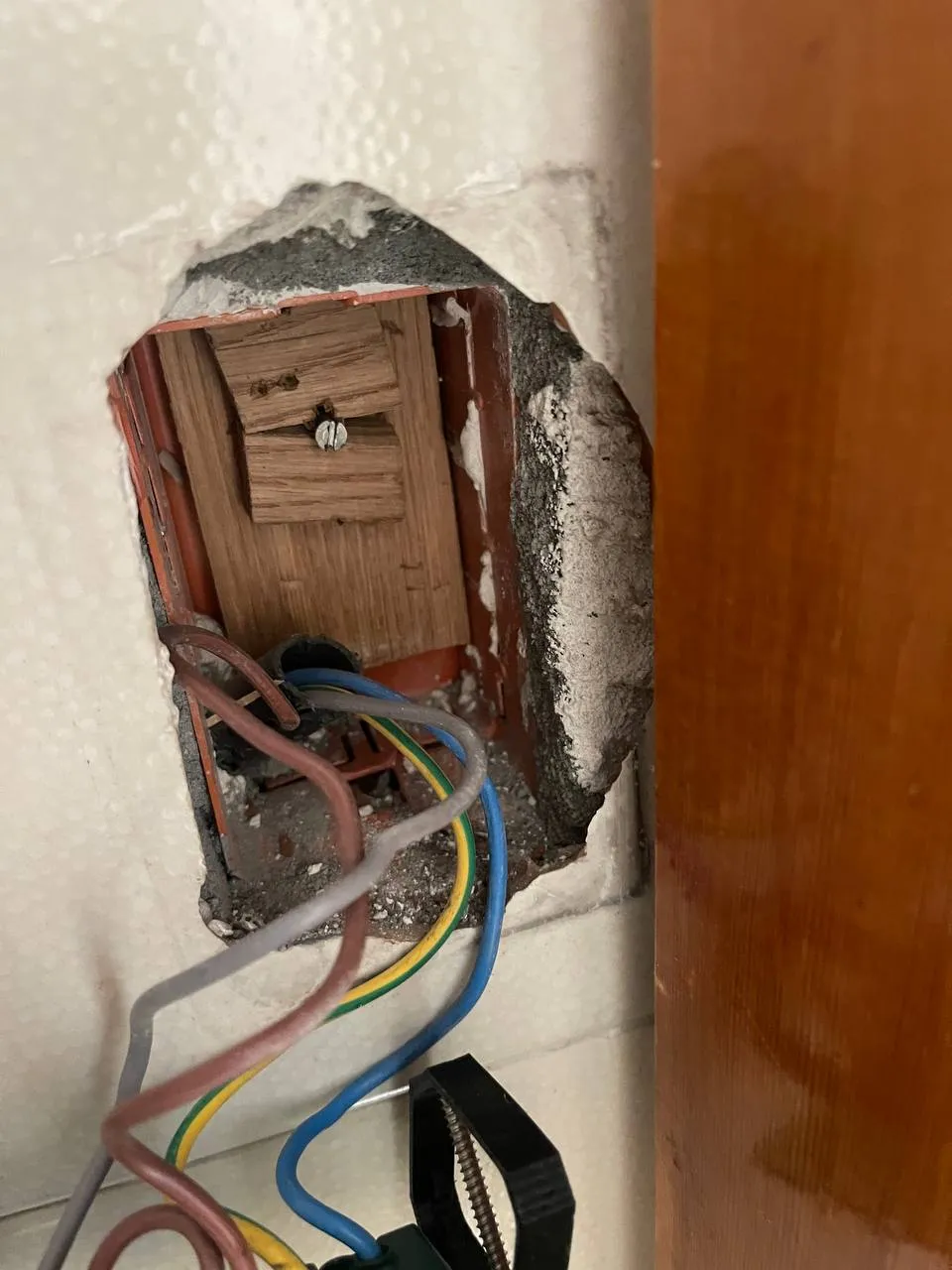 fixing electrical boxes by Printgaragelab - MakerWorld