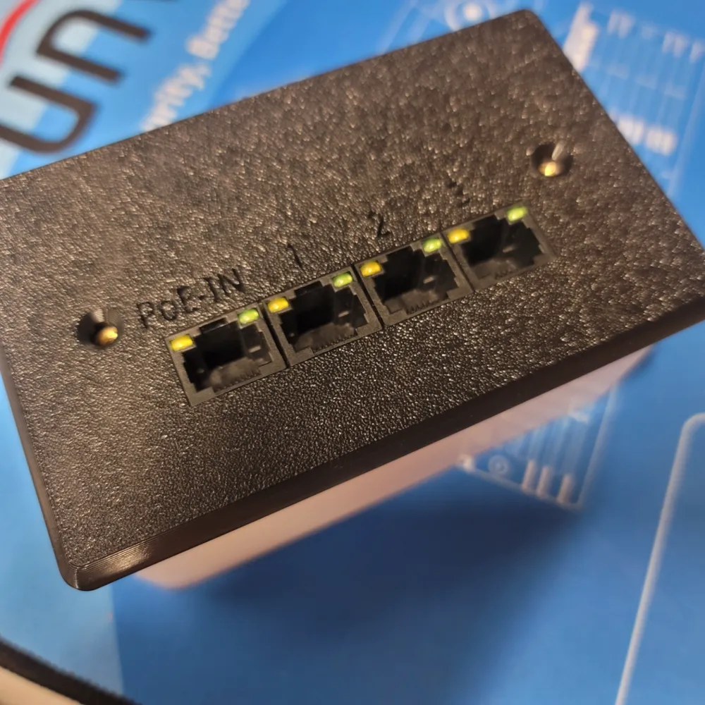 Network Wallplate w/ PoE switch by PoopieProf - MakerWorld