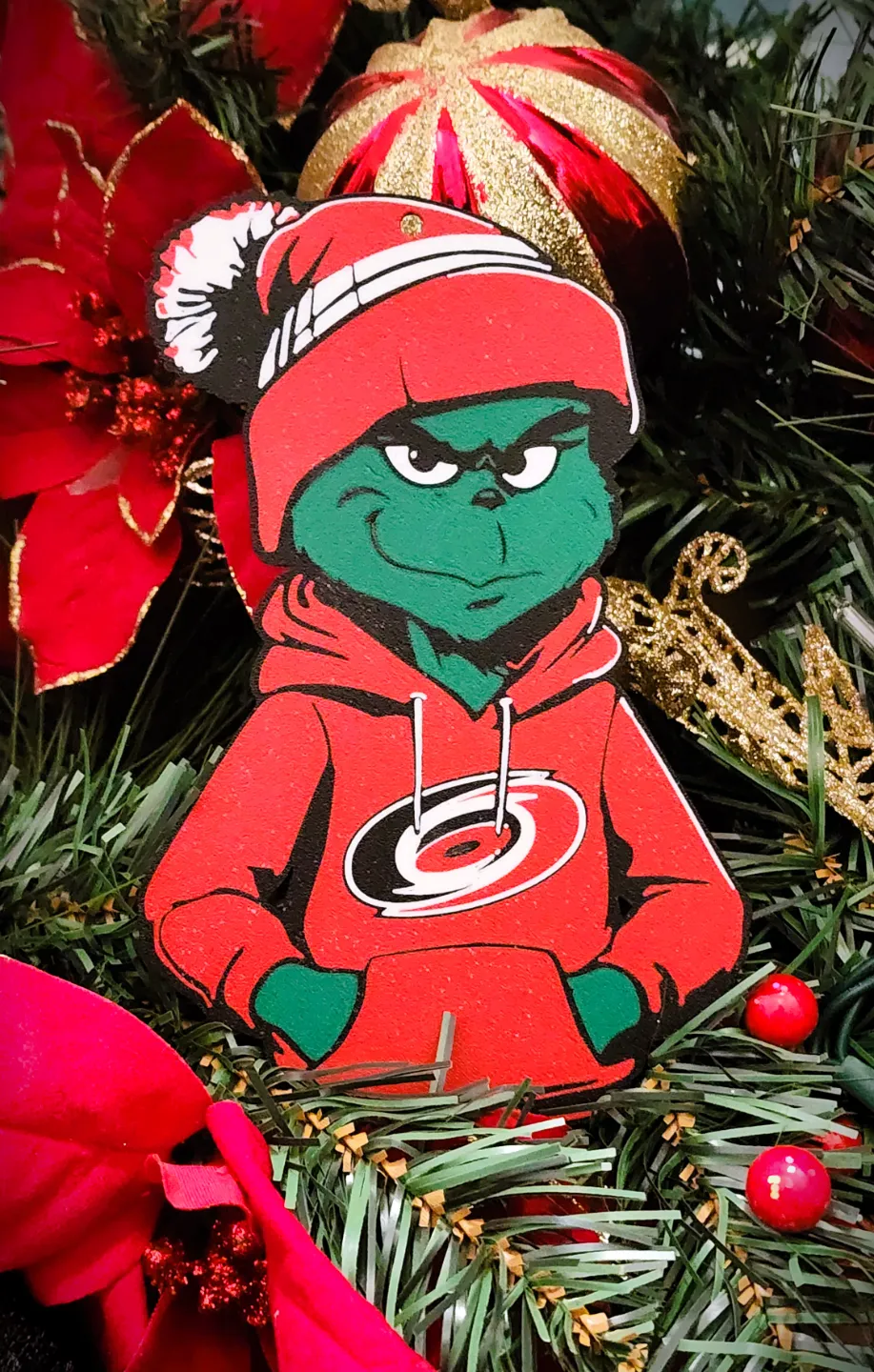 Grinch Hurricanes Ornament - Free 3D Print Model - MakerWorld