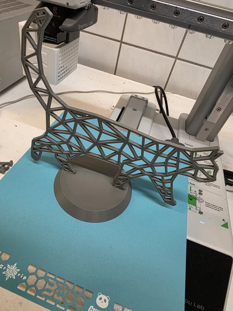 Geometric Cat Sculpture- Modern Low-Poly 3D Print by stuffinator007 ...