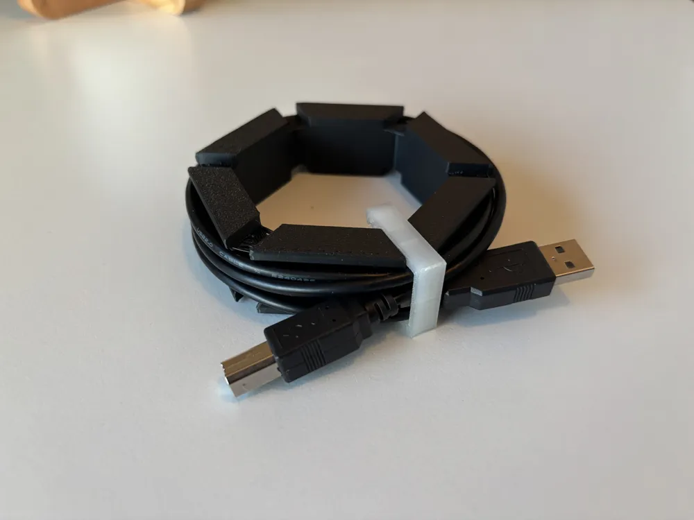 Wire Hive - The Final Cable Wrap by mazzy MakerWorld: Download Free 3D ...