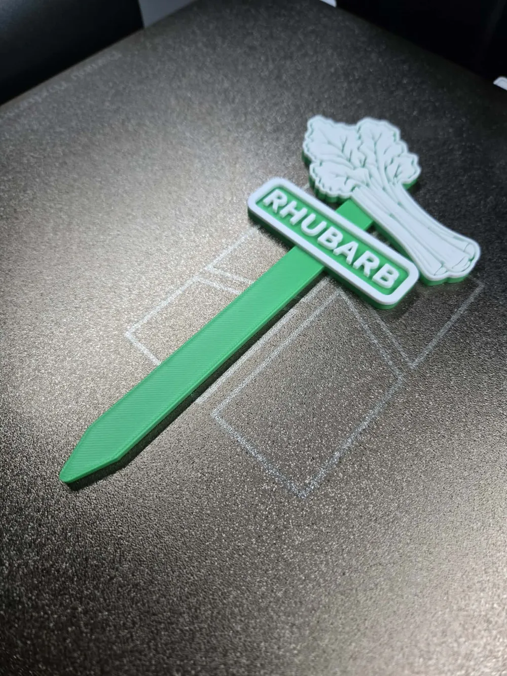 RUIBARBO - Estaca de Jardim - Modelo gratuito para impressão 3D ...