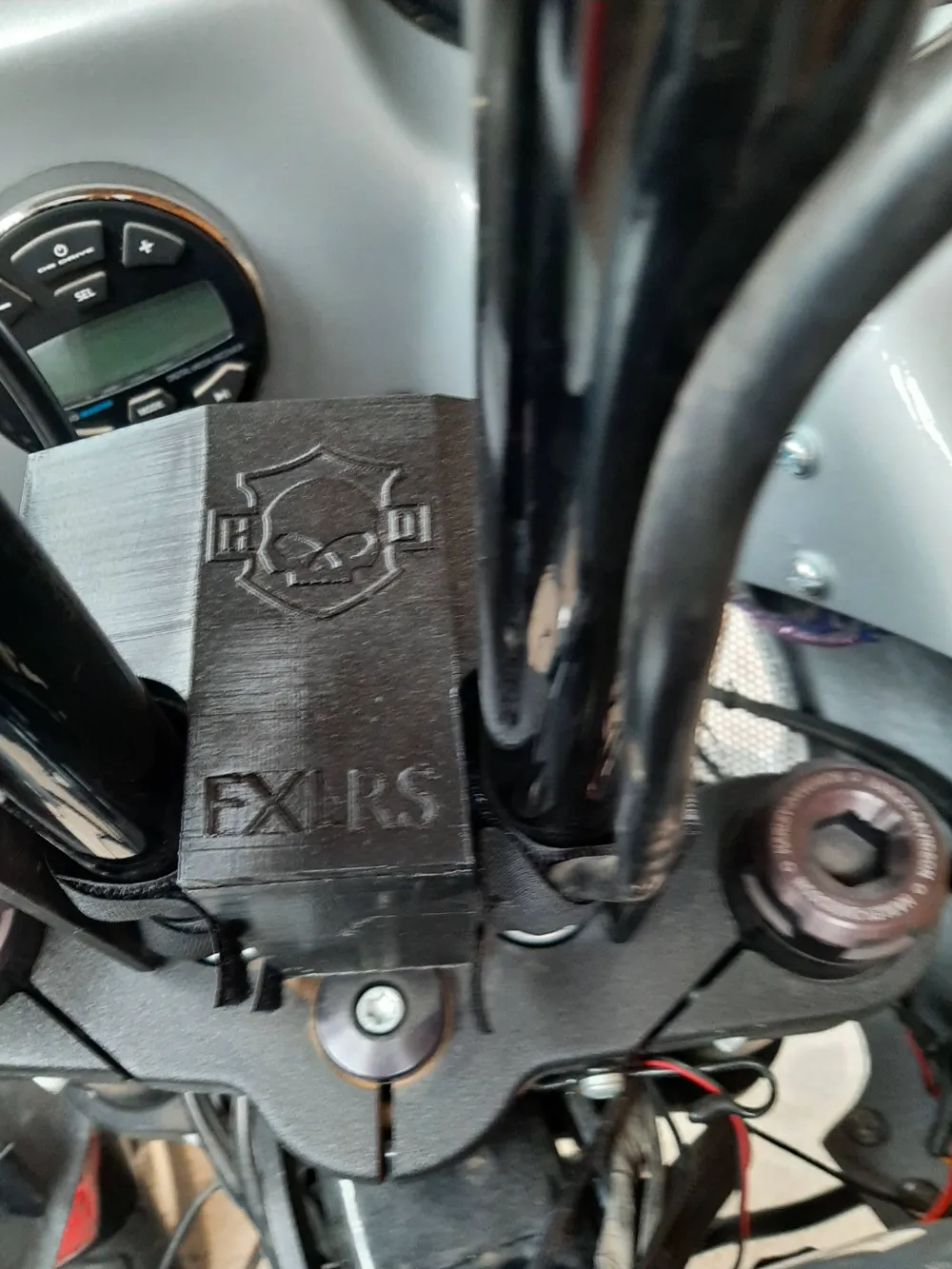 Motorcycle T bar Box by killingseed - MakerWorld