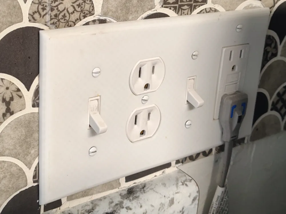 Custom Switch outlet Switch outlet plate cover - Free 3D Print Model ...