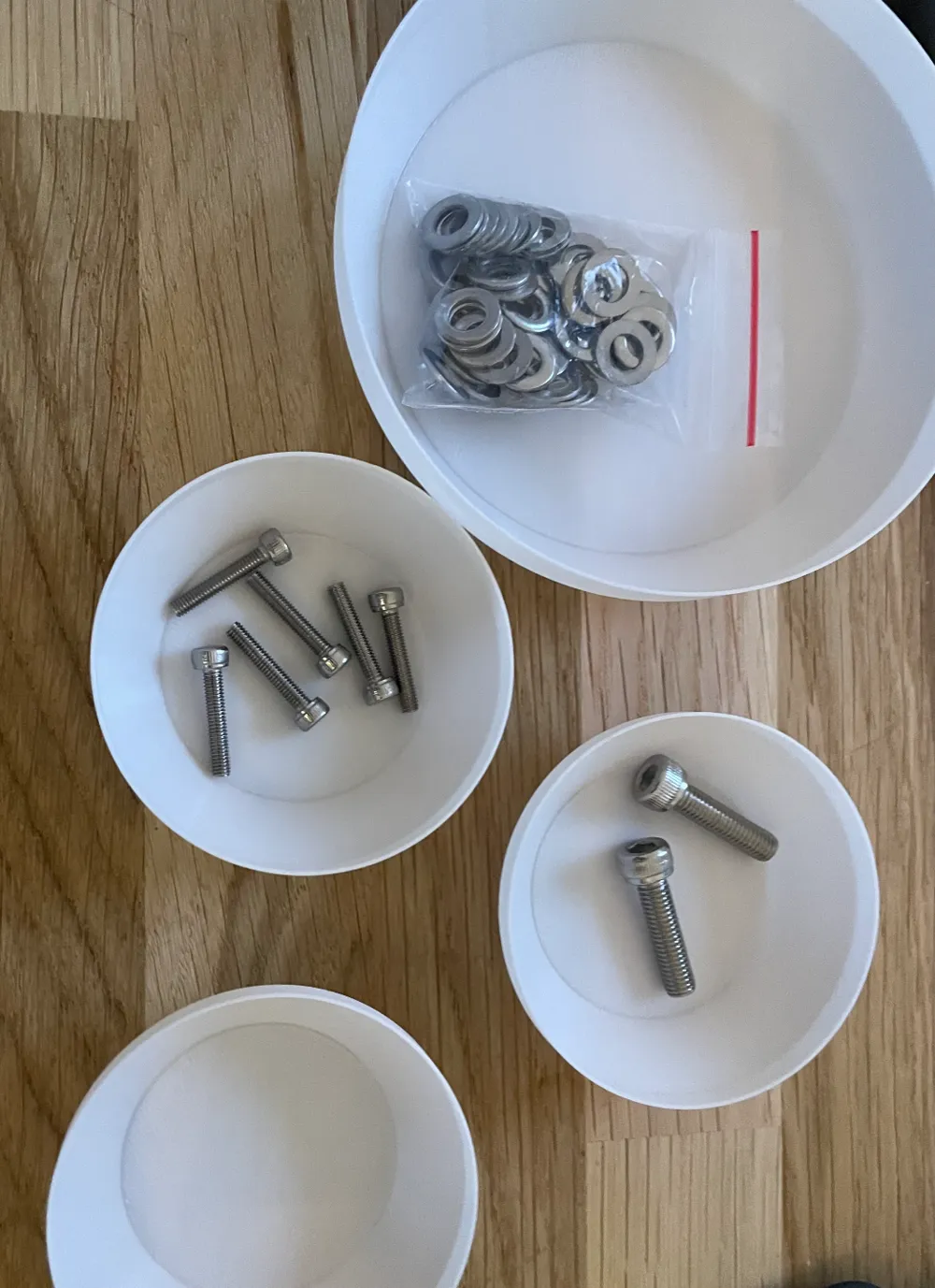 Small parts tray by Tom.john98 - MakerWorld