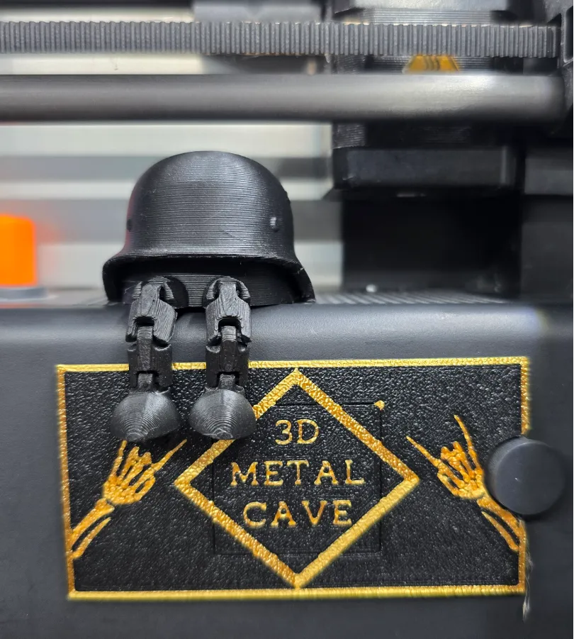 ERIKA HELM, Lord Helmchen Flexible Legs Steel Helmet - Free 3D Print ...