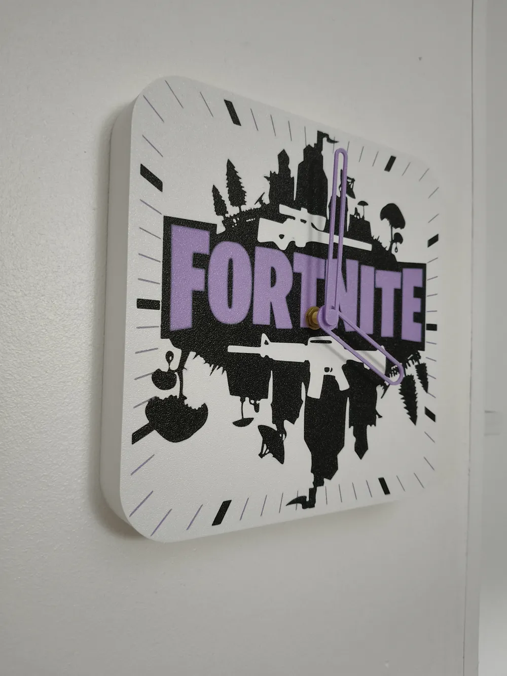 Fortnite Clock by By_Ced MakerWorld: Download Free 3D Models