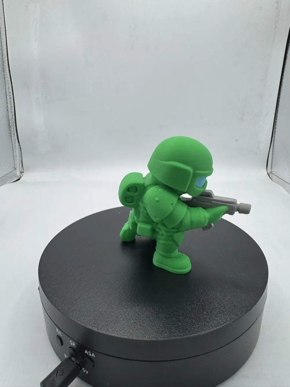 Cute Chibi Space Marine aiming rifle by WispHollow MakerWorld: Download ...