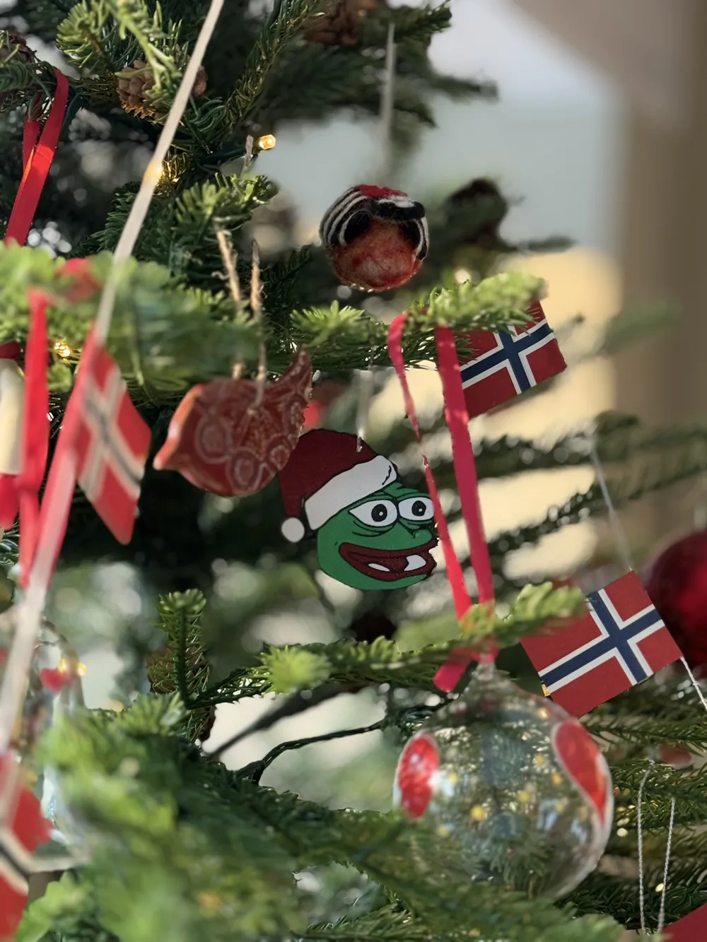 FeelsChristmasMan/Pepe Christmas Ornament/keychain - Free 3D Print ...