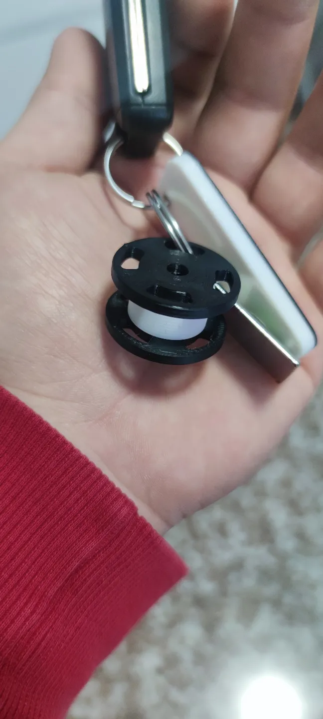 Spool keychain/sample-No ams necessary by thedecember87 - MakerWorld