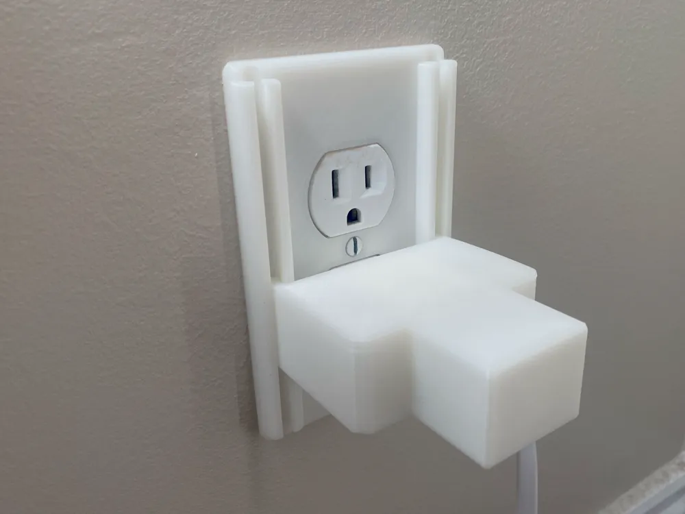 US Outlet Cover with Guard/Lock - Free 3D Print Model - MakerWorld