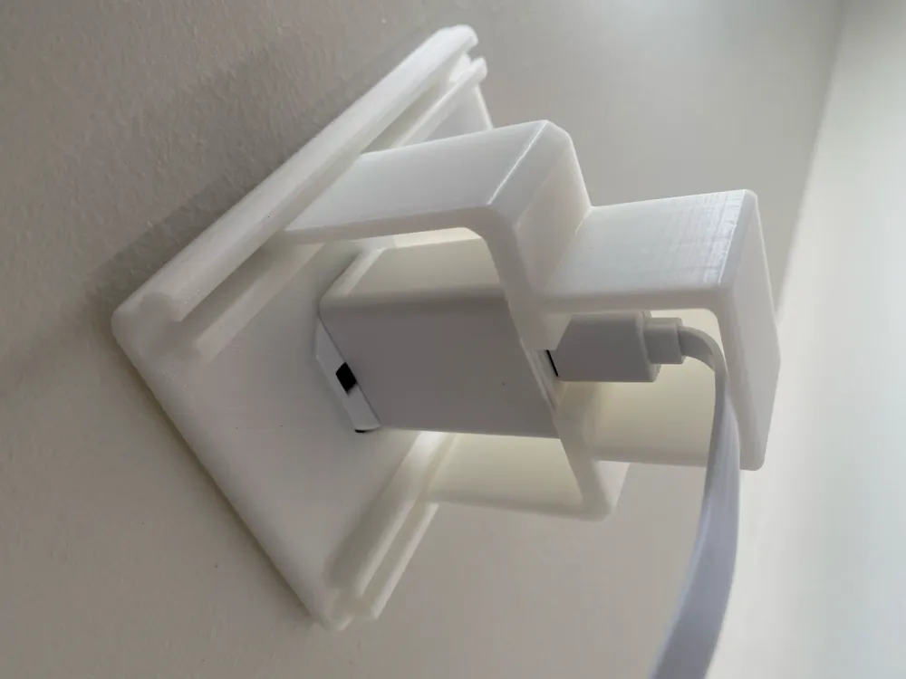 US Outlet Cover with Guard/Lock - Free 3D Print Model - MakerWorld