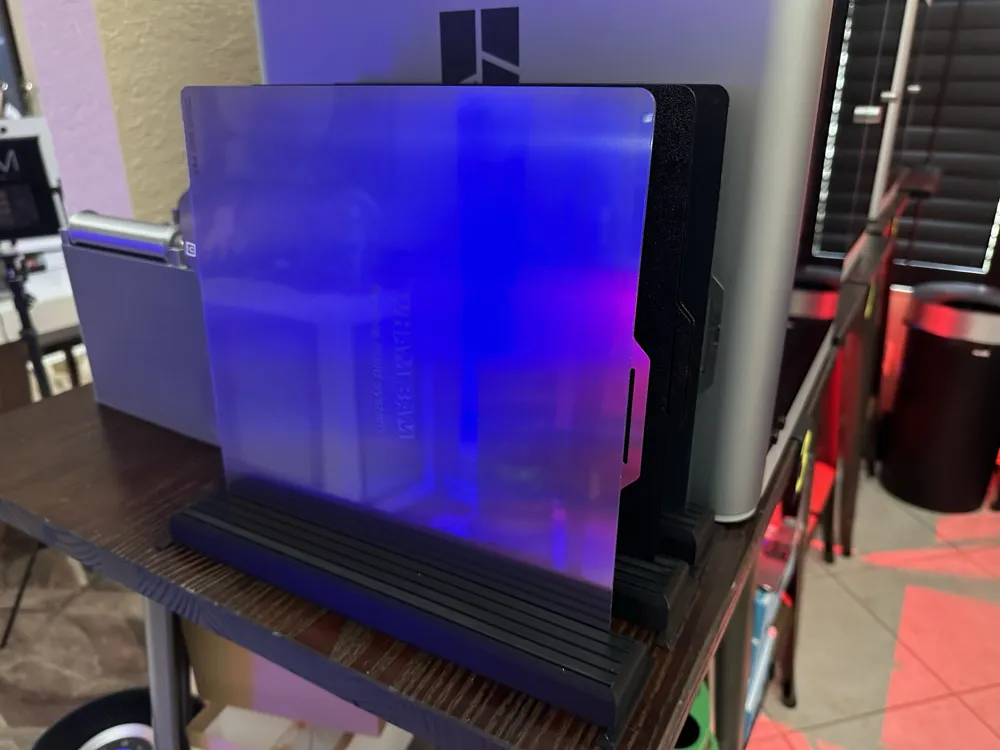 Bambulab X1 & P1P Print Plate Stand / Organizer by Tech with Kramer - MakerWorld