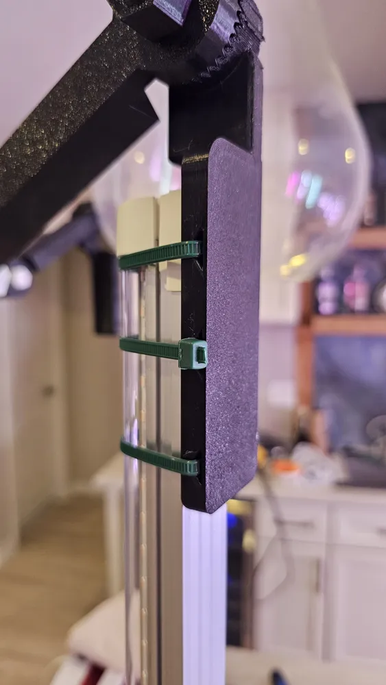 Grow light Mount for Hoocho Modular Tower by FjordFoundry MakerWorld ...