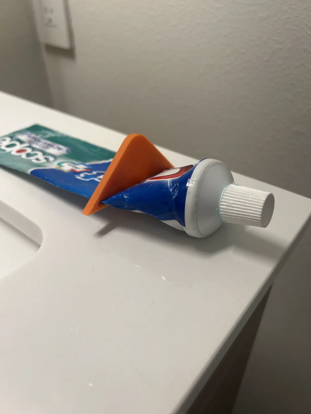 Tooth paste sqeeze by kirb - MakerWorld