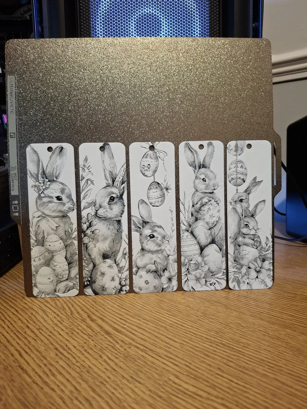 Set of 5 Easter bunny bookmarks - Free 3D Print Model - MakerWorld