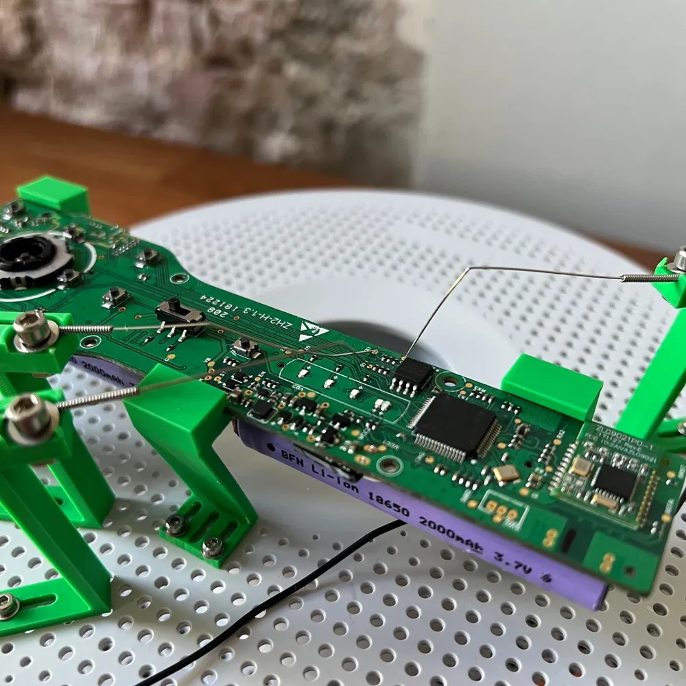 Vice – A Simple PCB Workstation from a Bambu Spool by DaenMakerWorld ...