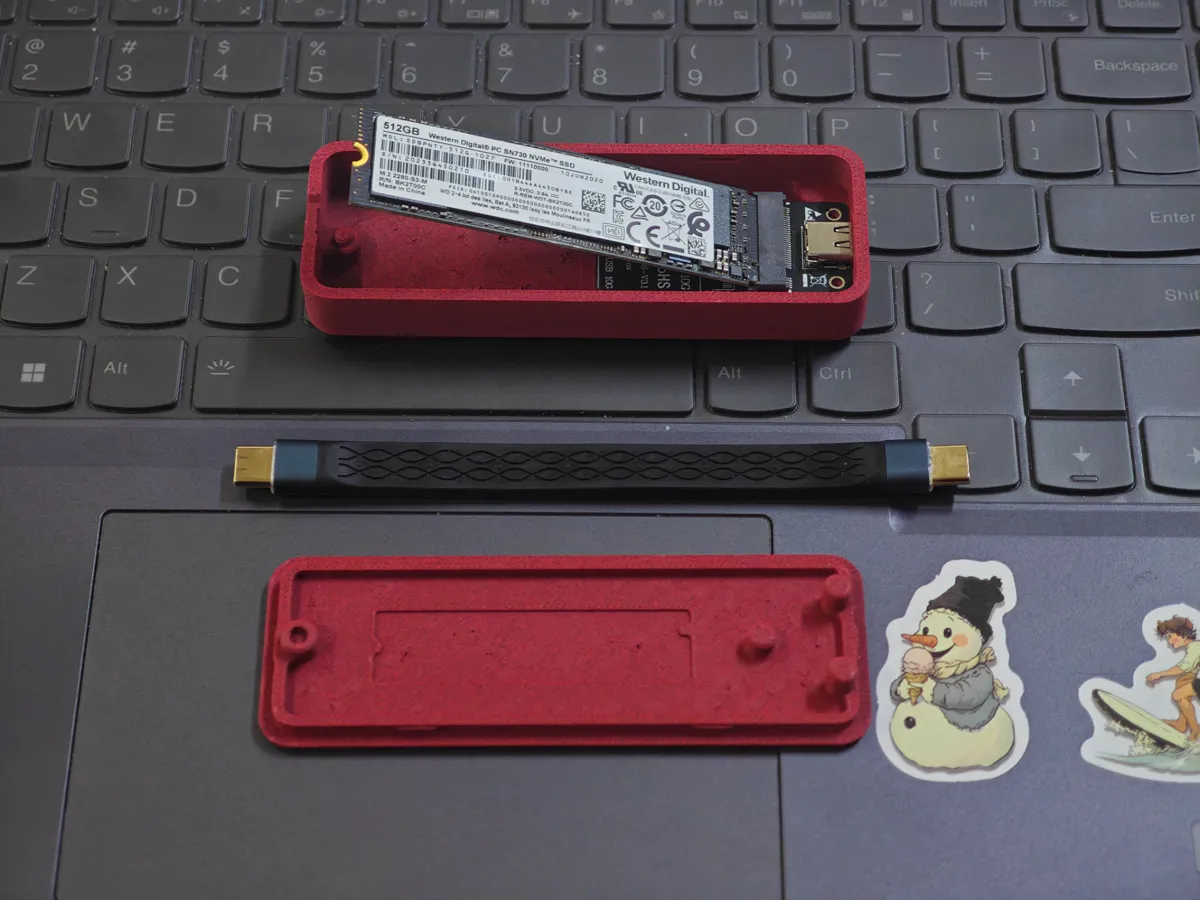 Minimalistisches DIY-Festplattengehäuse – Kostenloses 3D-Druckmodell ...