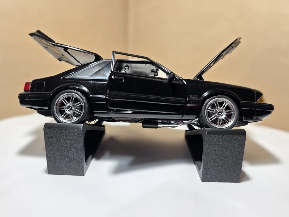 1:18 Diecast Model Car Stand - Sideways Style - Free 3D Print Model ...