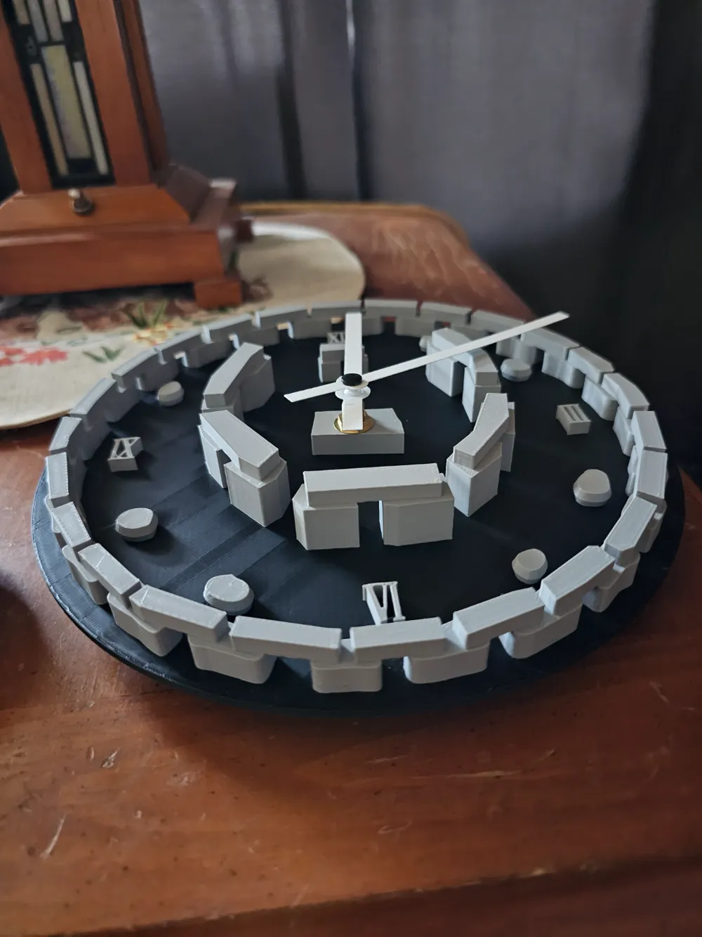 Stonehenge Clock by Ryschweitzer - MakerWorld