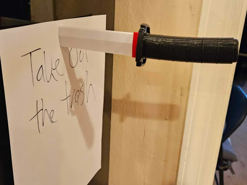Katana Magnet - Free 3D Print Model - MakerWorld