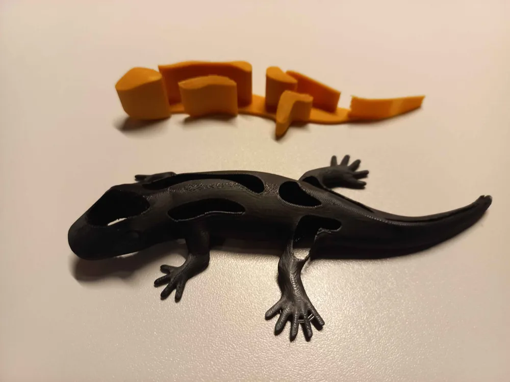Single Extruder - Dual Color - Salamanders (f360) Remixed by mosselini1 ...