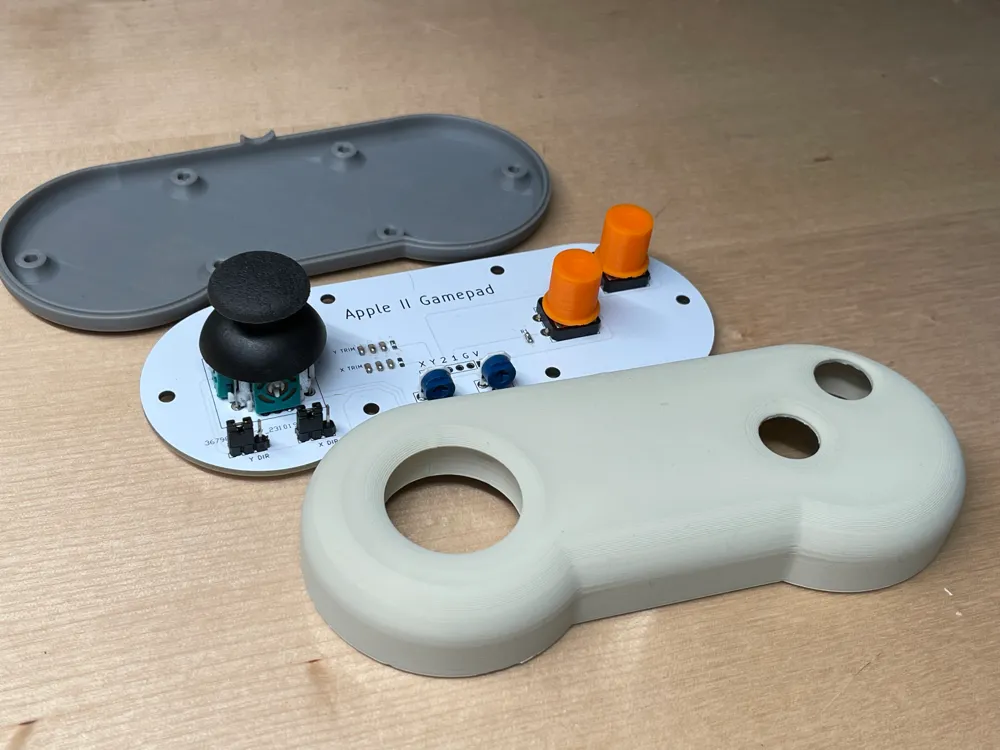 Apple II Gamepad Enclosure by CYUL Maker - MakerWorld