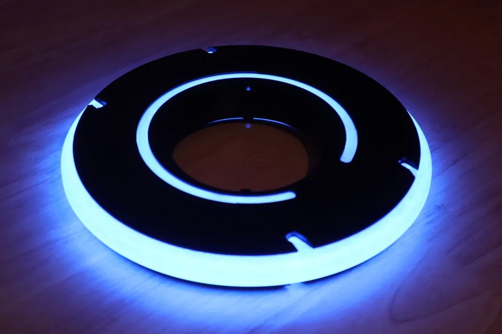 Tron Identity Disc - Sound and lights prop kit - Free 3D Print Model ...
