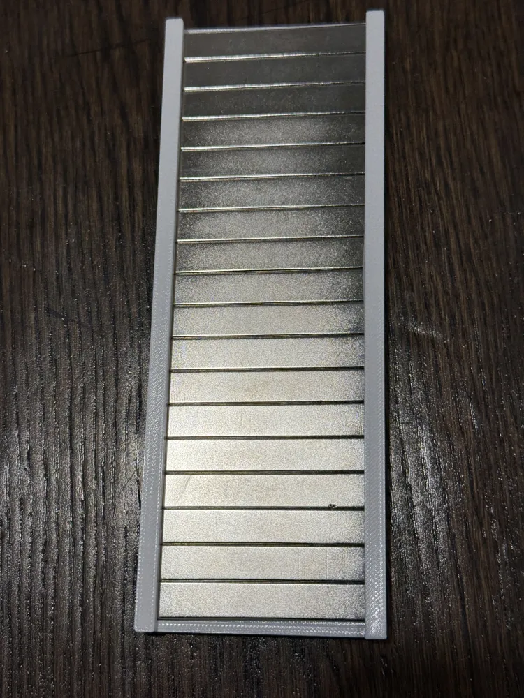 Silver / Gold Magnetic Slide - Free 3D Print Model - MakerWorld