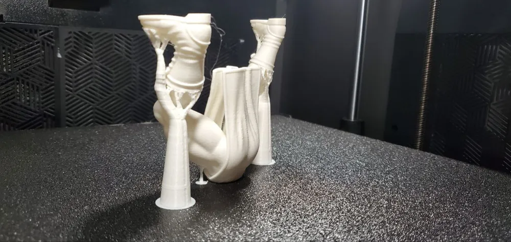 Chun-Li (春丽) - Free 3D Print Model - MakerWorld