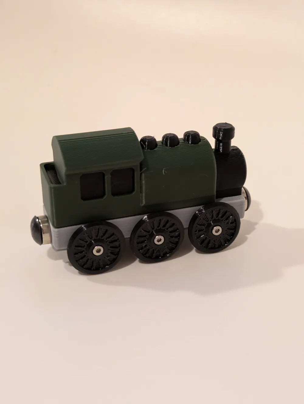 Brio Compatible 0-6-0 Tank Engine by Fantastic Plastic Person - MakerWorld