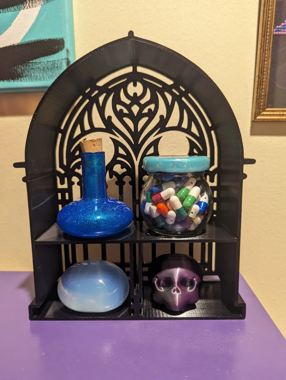 Gothic Cathedral Window Trinket Shelf by slicenextrude - MakerWorld