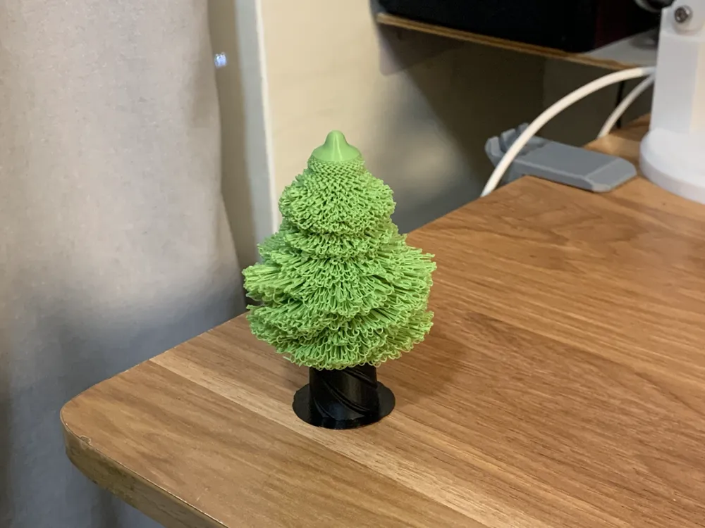 A tree by Ms - MakerWorld