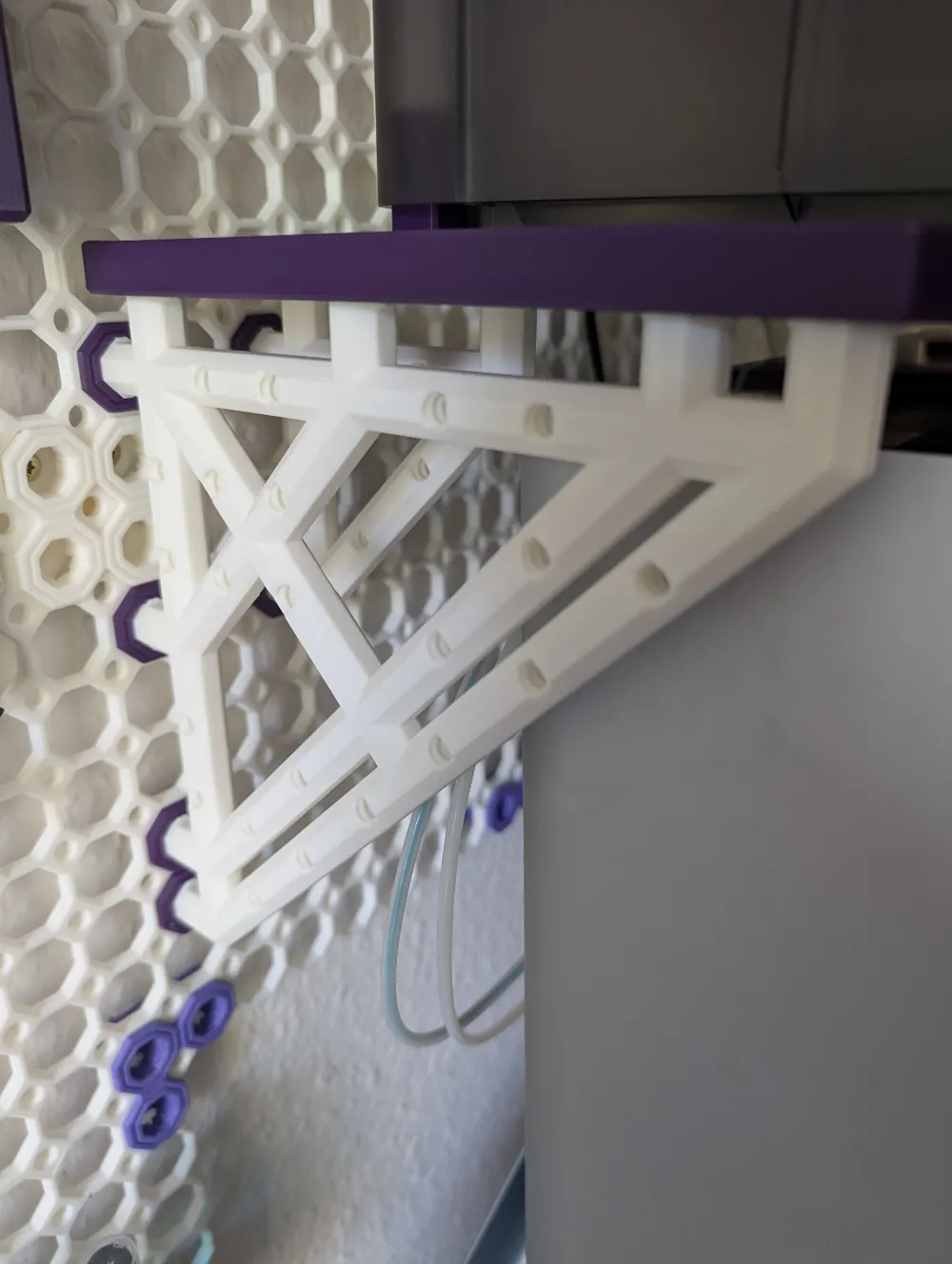 Multiboard AMS Shelf with offset Remixed by Clemens - MakerWorld