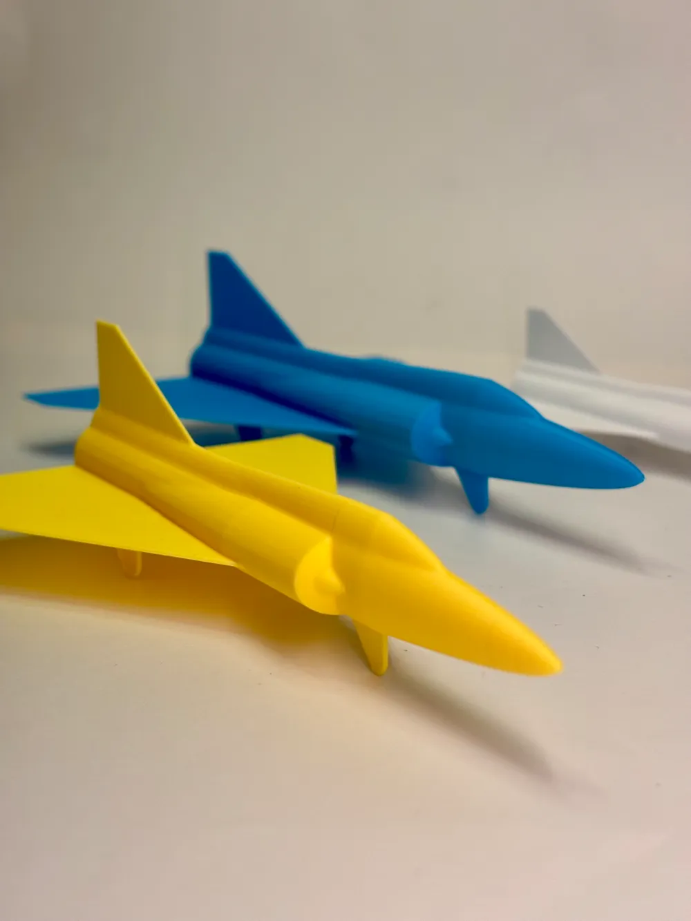 Dassault Mirage Fighter Jet - Print in Place 战斗机 by PaperPlaneLab ...