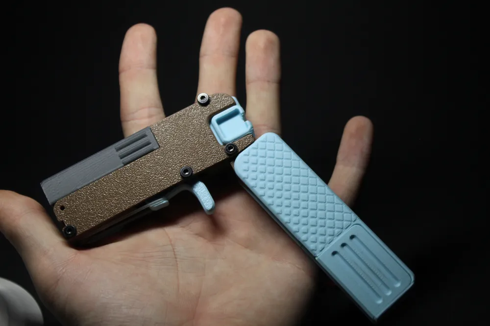 PALM-9 : Ultra-Compact Spy Gadget - Free 3D Print Model - MakerWorld