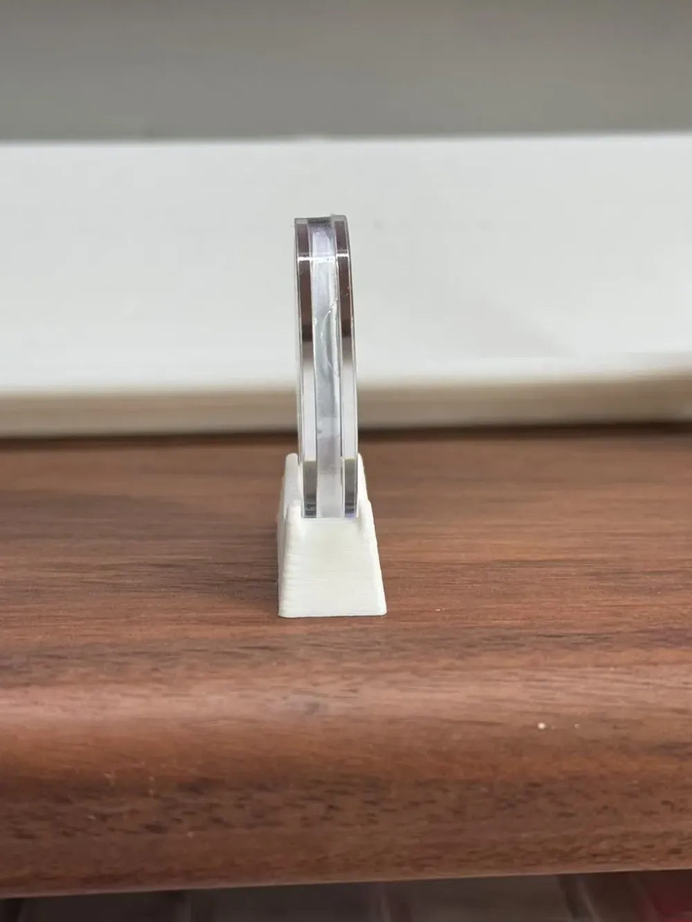 Commemorative Coin Display Base by Combo MakerWorld: Download Free 3D ...