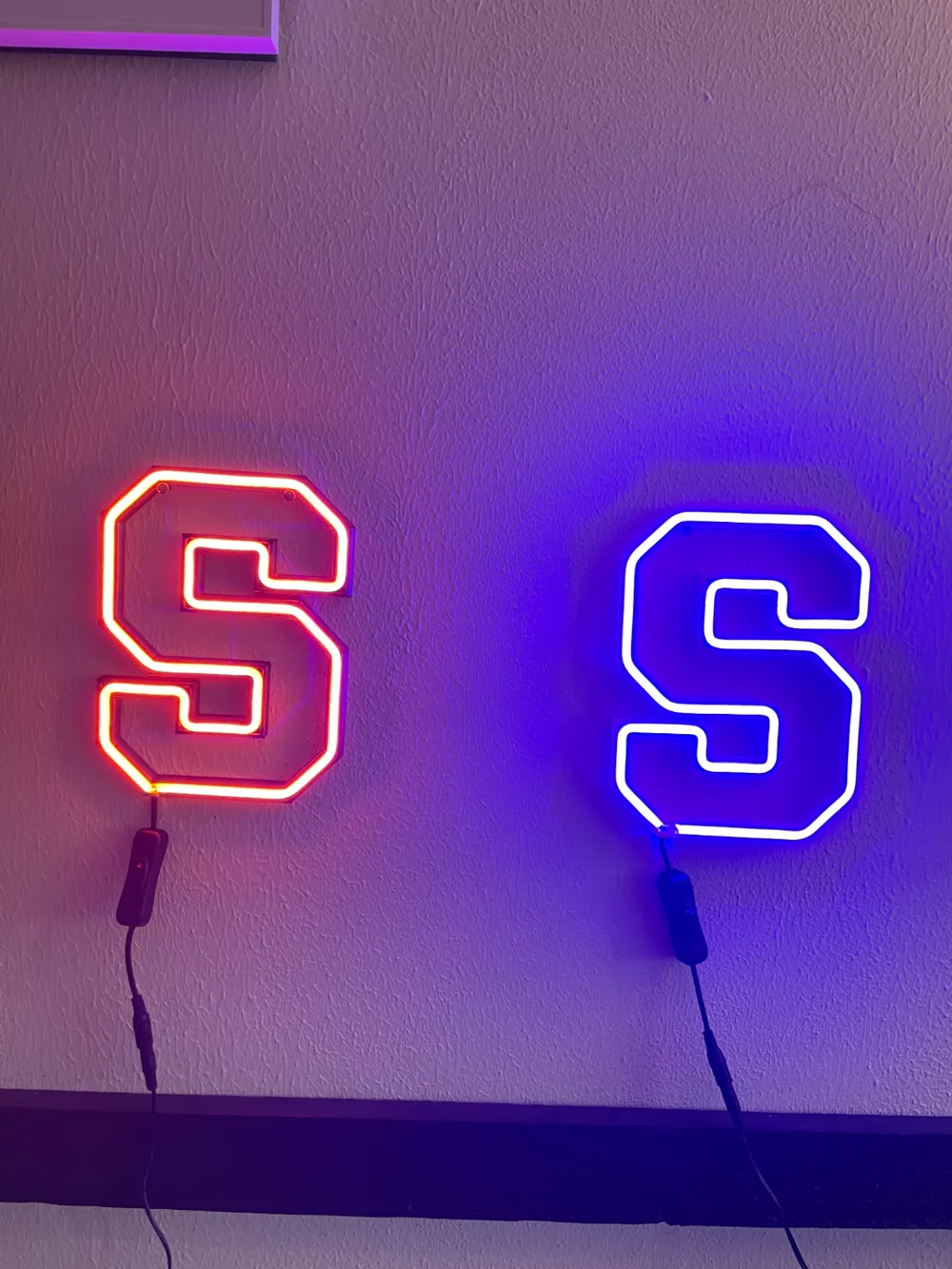Syracuse University Neon sign/Michigan State by thingspatprinted ...