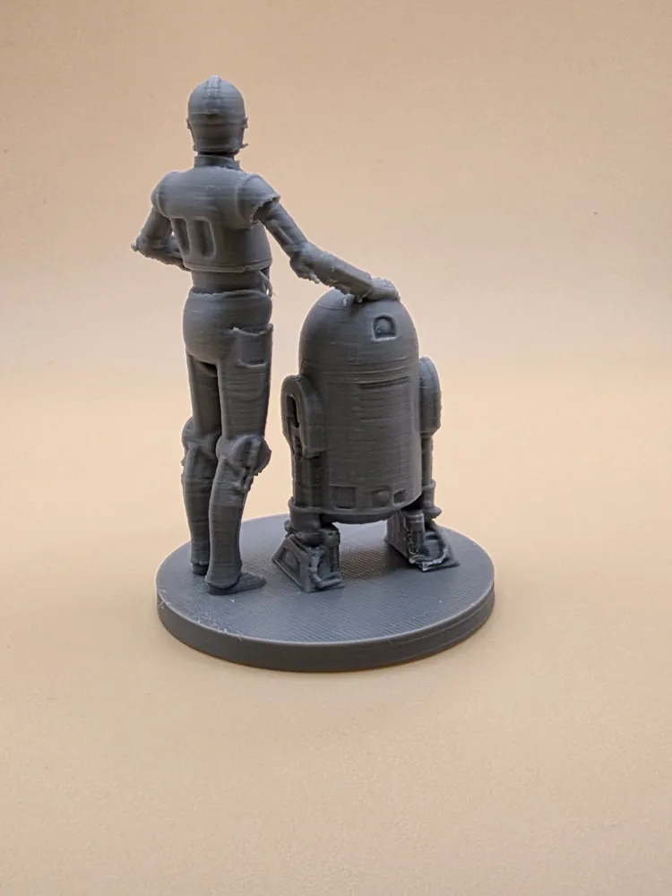 R2-D2 & C-3PO - Ikonisches Star Wars Droiden-Duo – Kostenloses 3D ...