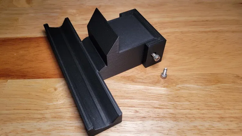 Steam Deck - Wall Mount by InHouse3DPrints - MakerWorld