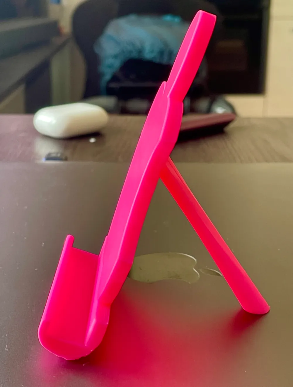 Stand phone by Ivan - MakerWorld