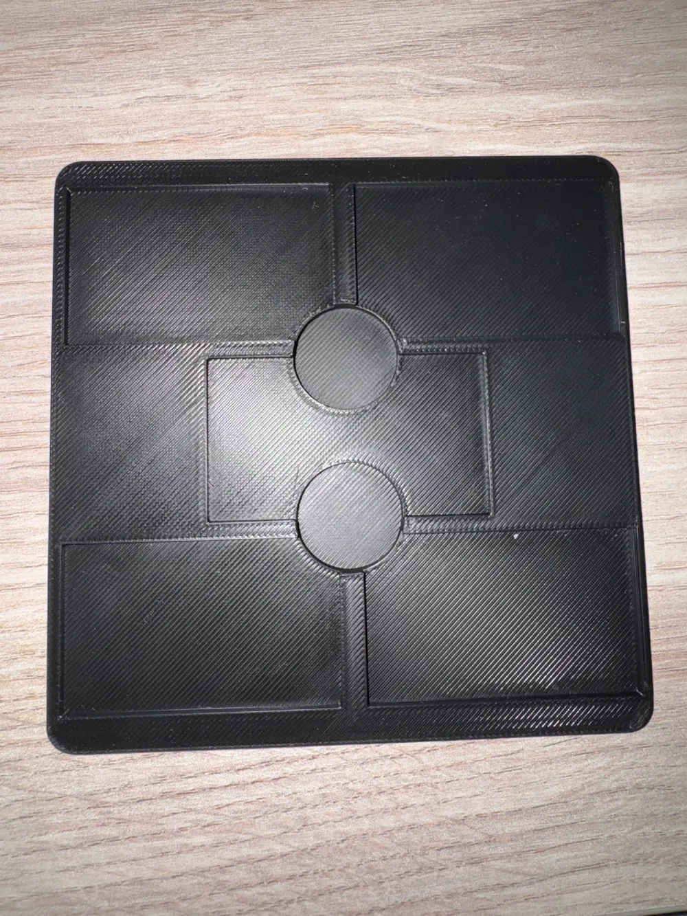 XTOOL F1 5x Dog Tag Jig 50mm x 30mm by Lars85 - MakerWorld